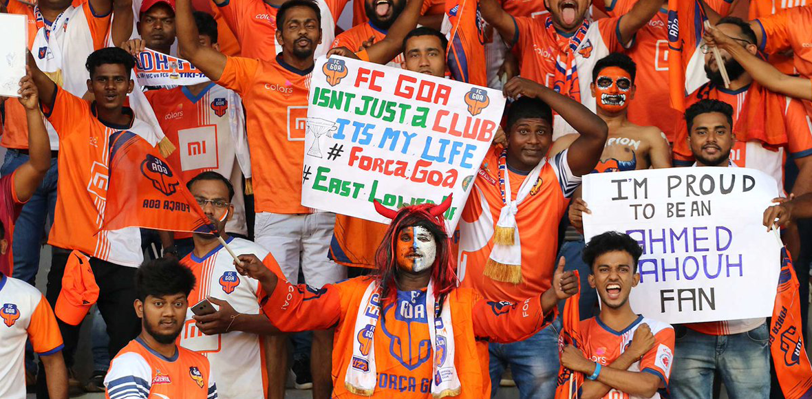 FC Goa fans during the ISL final at the Mumbai Football Arena in Mumbai ...